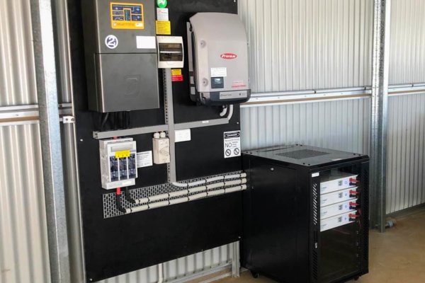 Selectronic SP Pro Inverters - Off grid & Solar hybrid | SolarWise Wagga